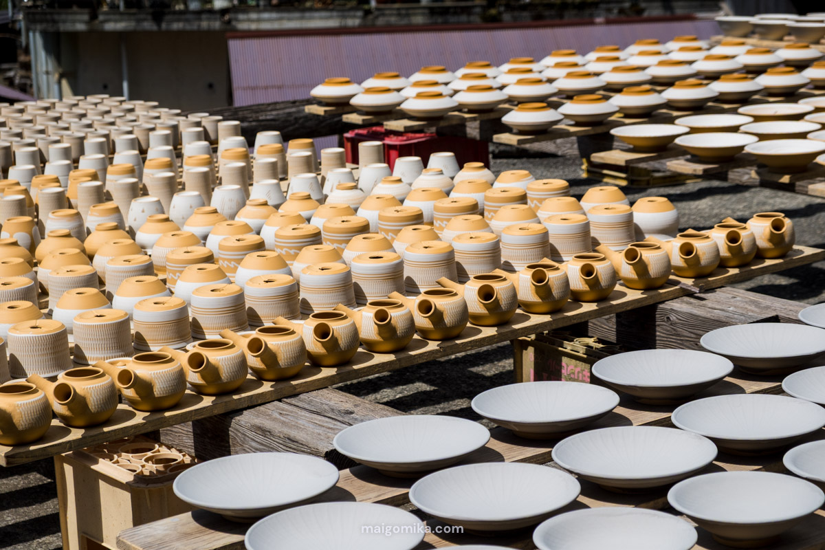 Ontayaki Pottery Village: Japan's 300-Year-Old Pottery